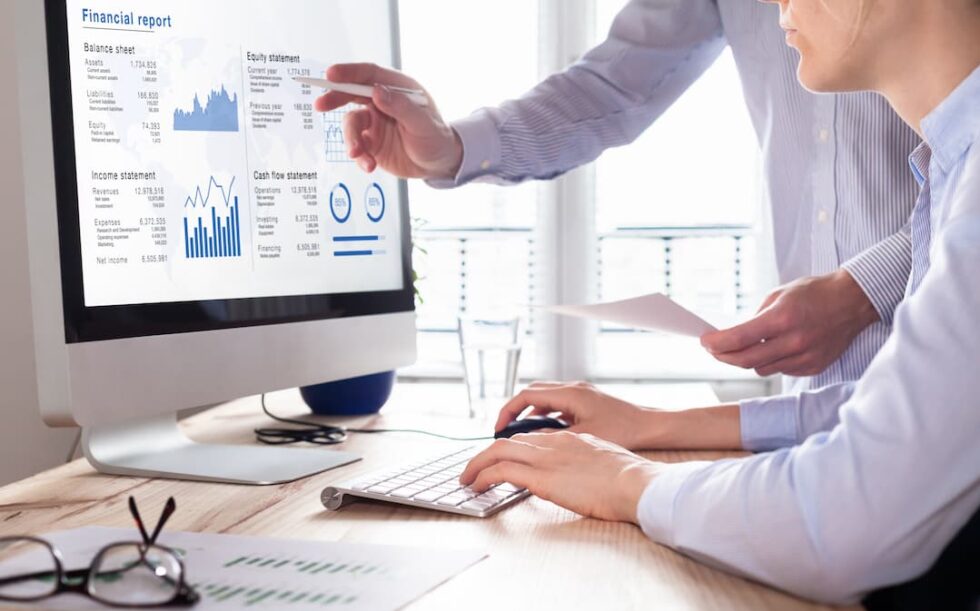 What Is a Month-End Reporting Package and What Should It Contain?